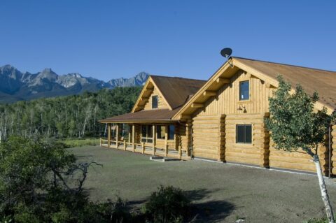 Gallery | Completed Log Home Cabins | Frontier Log Homes
